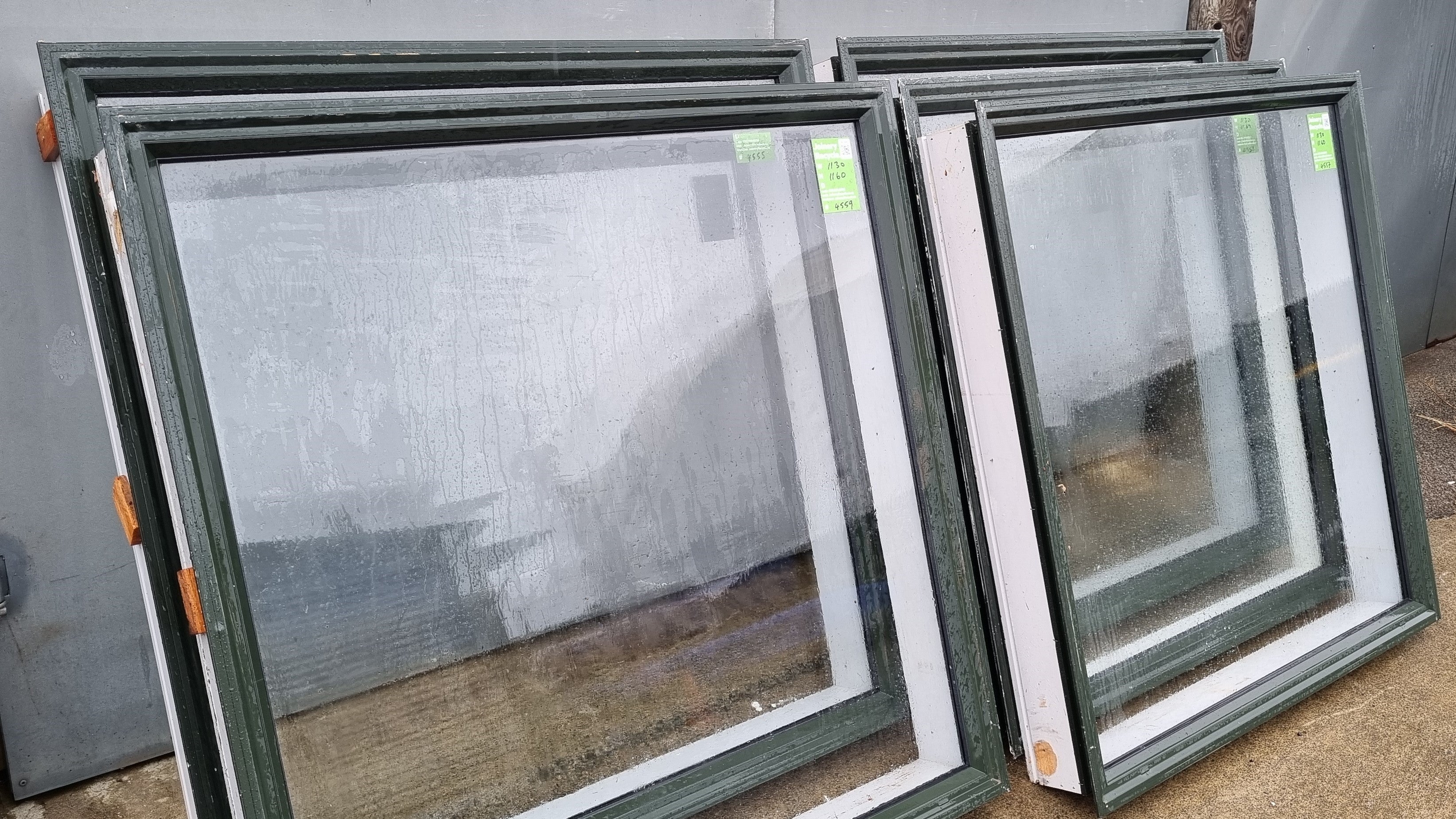Bulk Lot Aluminium Windows [#BLK 0050] - Joinery Recycle