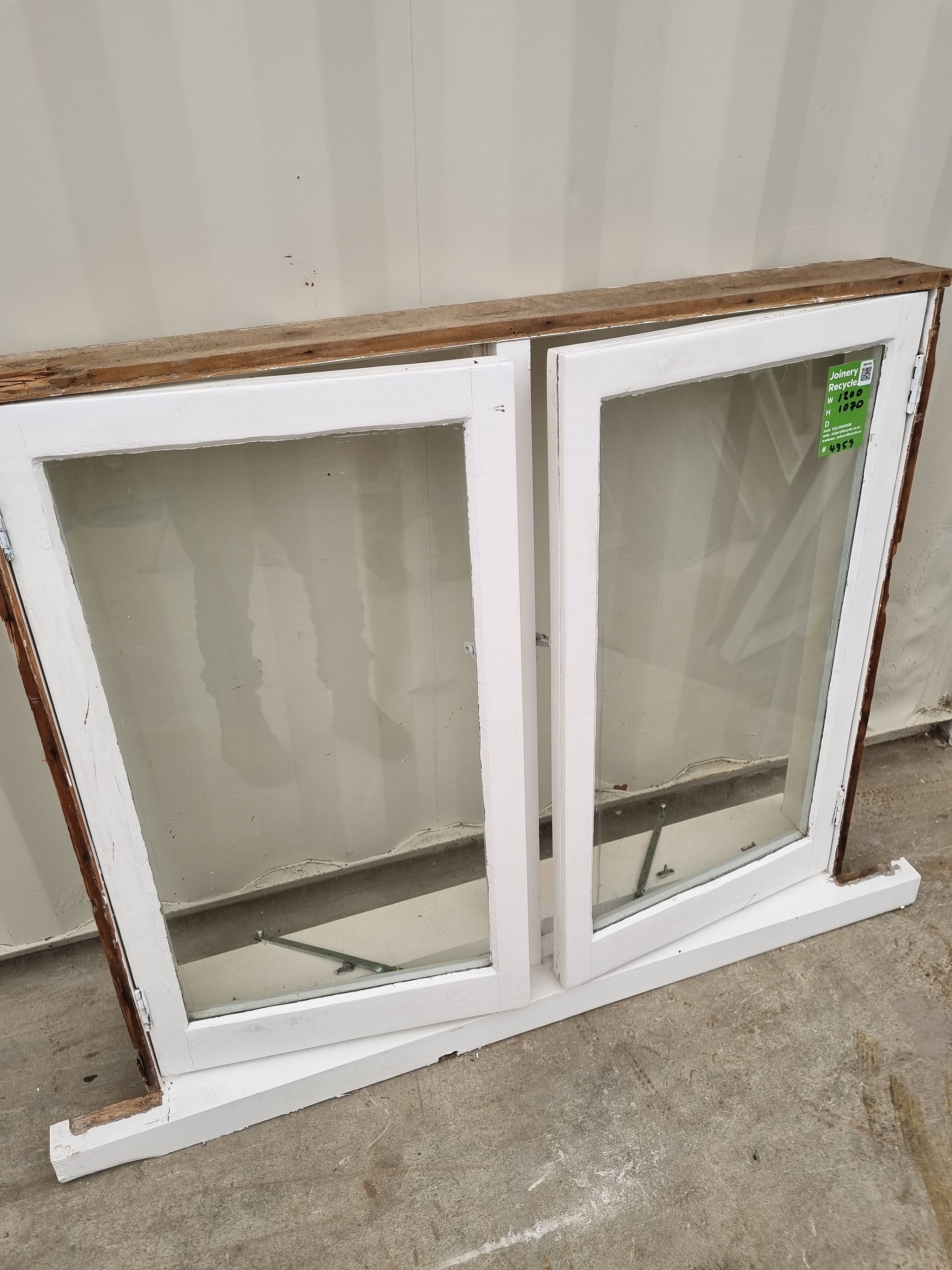 Wooden Window 1200 W x 1070 H [#4759 SF] - Joinery Recycle