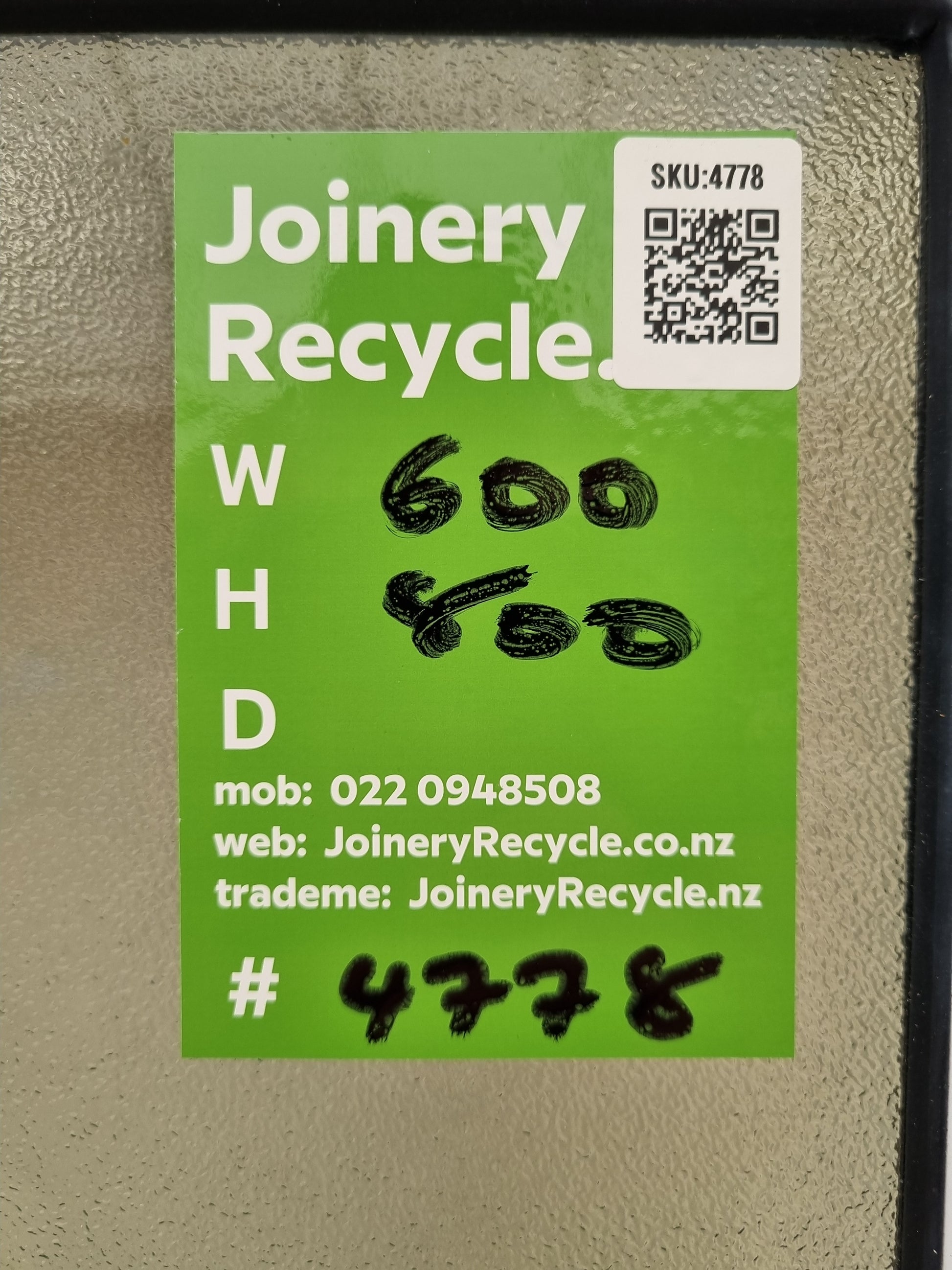 Aluminium Window White 600 W x 800 H [#4778 SF] - Joinery Recycle