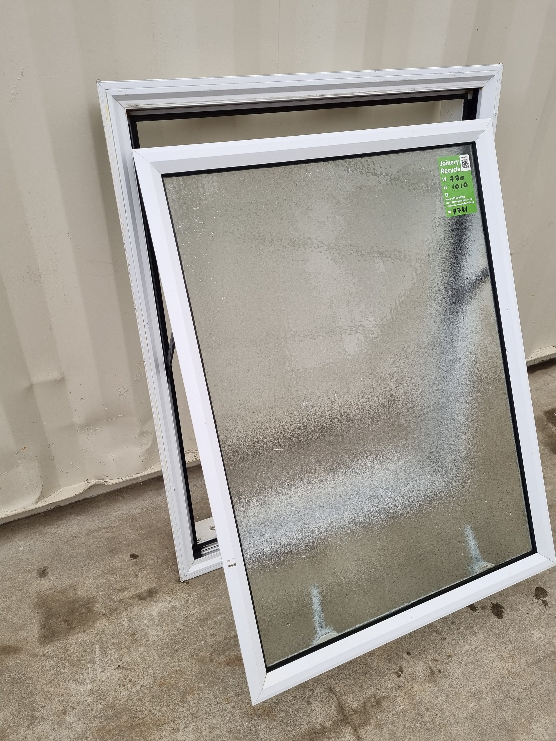 Aluminium BATHROOM Window White 770 W x 1010 H [#4781 SF] - Joinery Recycle