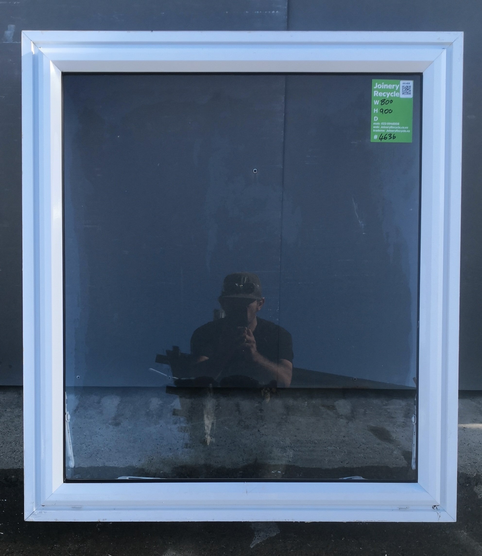 Aluminium Window White 800 W x 900 H [#4636 SF] - Joinery Recycle